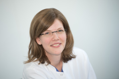 Dr. med. Miriam Decker